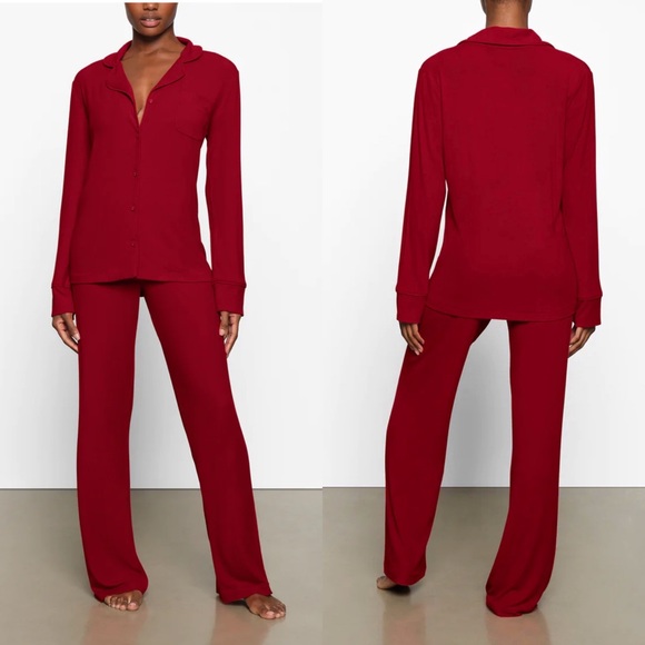 SKIMS | Intimates & Sleepwear | Skims Soft Lounge Long Sleep Set Red ...